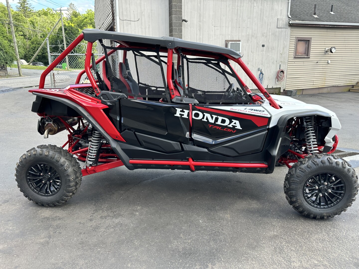 2023 Talon 1000R-4 FOX Live Valve Edition 4 Passenger Demo – Honda ...
