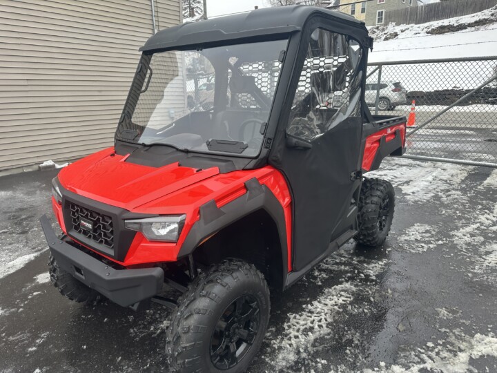 2023 Tracker 800SX EPS EFI 4X4 Demo Full Cab W/Heat and More Extras ...