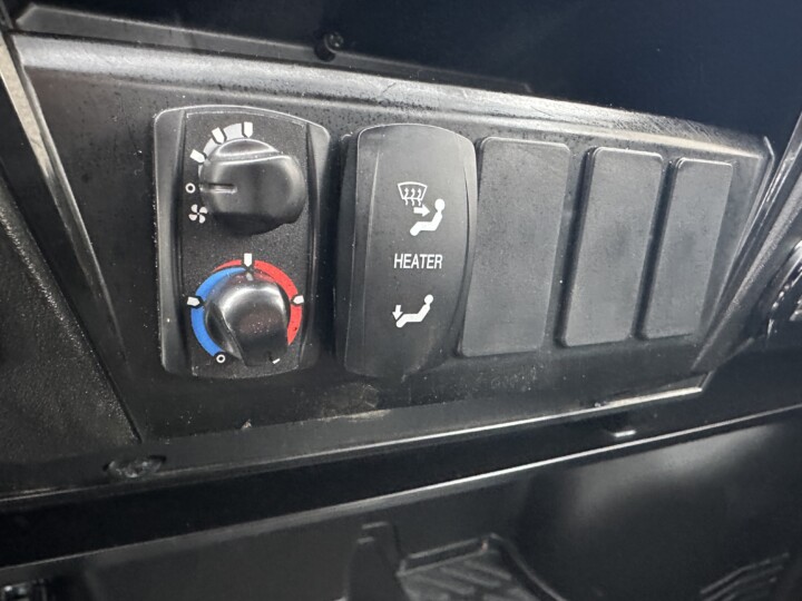 2023 Tracker 800SX EPS EFI 4X4 Demo Full Cab W/Heat and More Extras ...