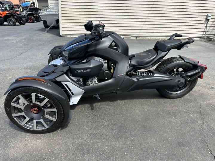 2021 Ryker 900 Rally 2 Passenger Touring – Bikes, CAN-AM dealer in CT