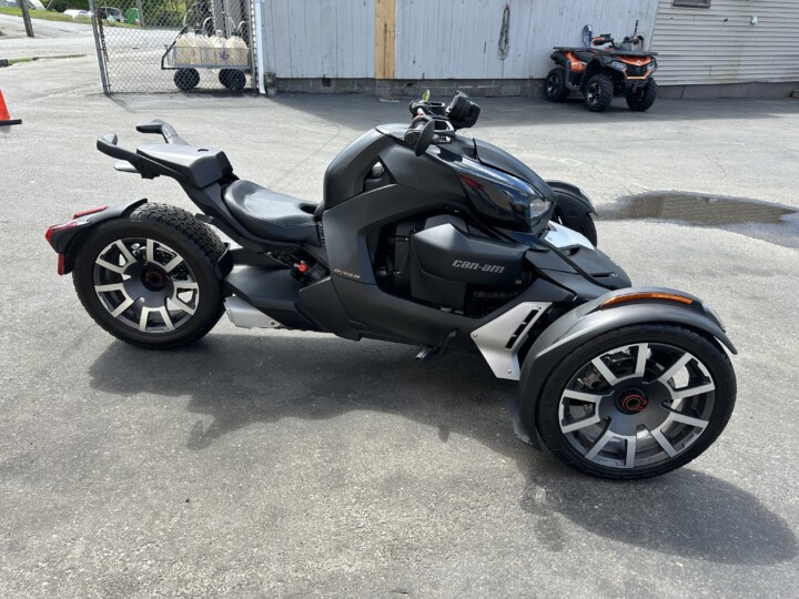 2021 Ryker 900 Rally 2 Passenger Touring – Bikes, CAN-AM dealer in CT